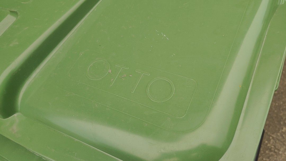 Recycle Storage Box, mobile garbage rubbish Bin with 4 wheels 660L ...