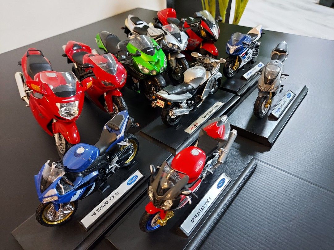 SUPERBIKES MODELS, Hobbies & Toys, Memorabilia & Collectibles, Fan ...