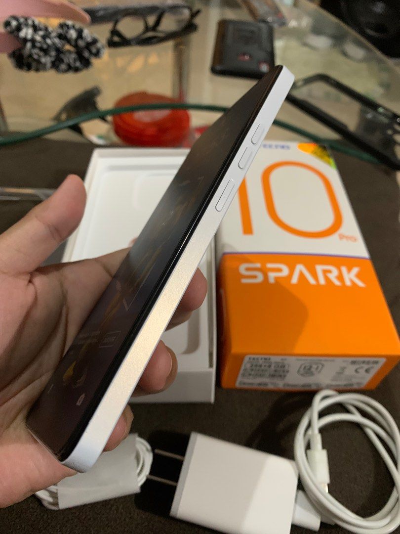 TECNO SPARK 10 PRO 8/256 Pearl White Complete, Mobile Phones & Gadgets ...