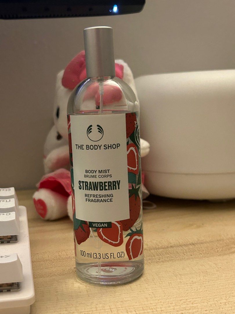 the body shop strawberry body mist, Beauty & Personal Care, Fragrance ...
