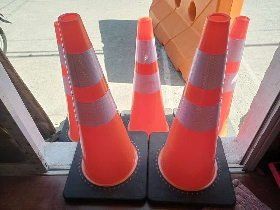 TRAFFIC CONE, Commercial & Industrial, Construction & Building ...