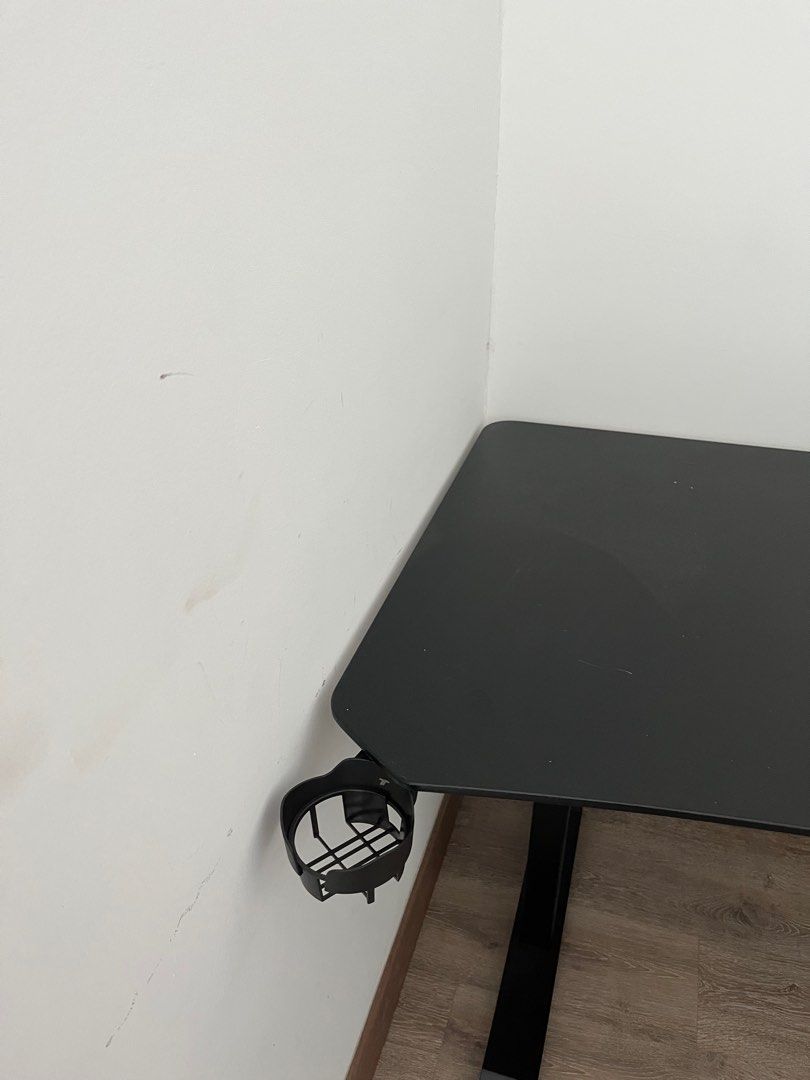 TT Racing Titus Smart Desk (Large 1.6m) + Cable Organizer, Furniture ...