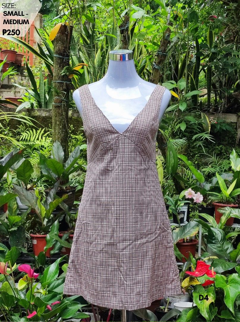 Ugiz Korean Jumper Dress, Women's Fashion, Dresses & Sets, Dresses on ...