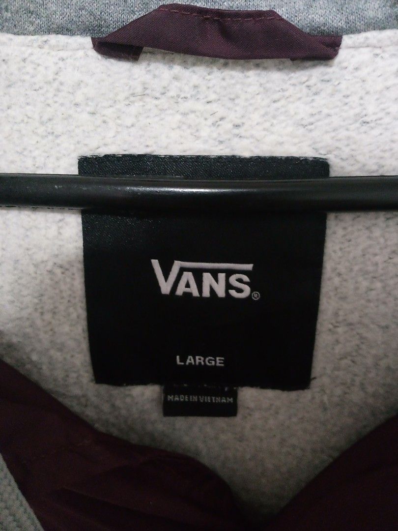 vans riley hooded coach jacket, Men's Fashion, Tops & Sets, Hoodies on ...