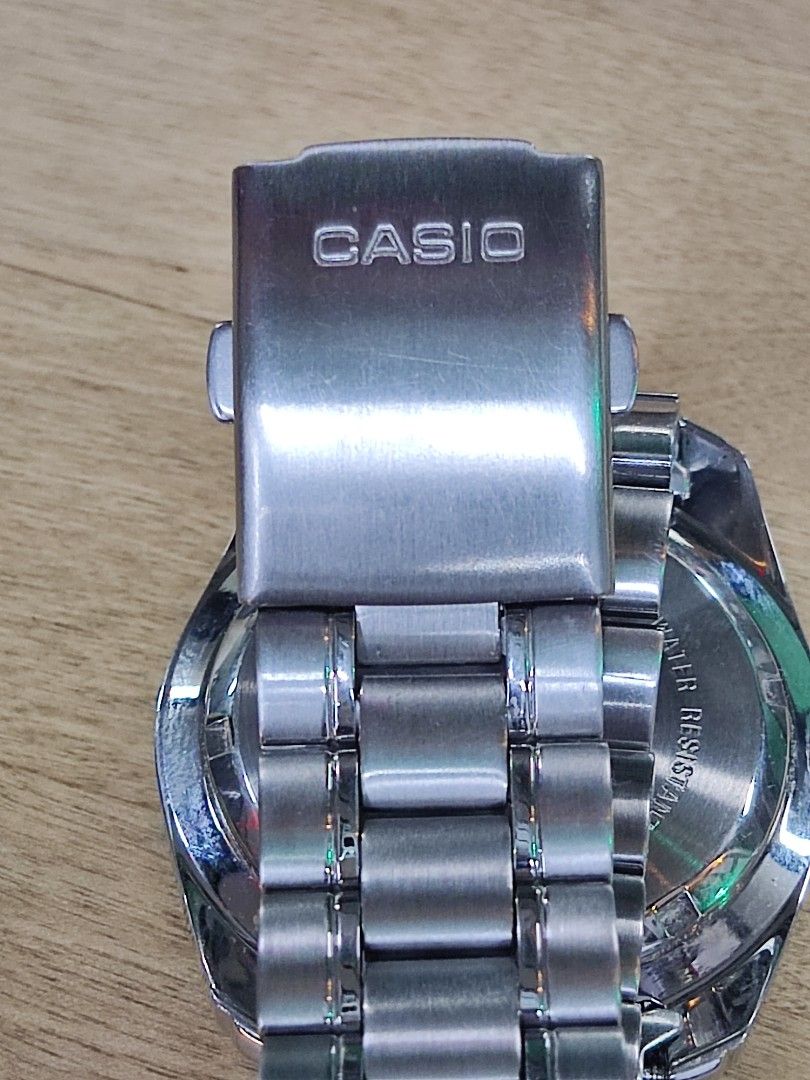 CASIO DURO MDV-103 200m WR Men's Diver day date watch Marlin, Men's ...