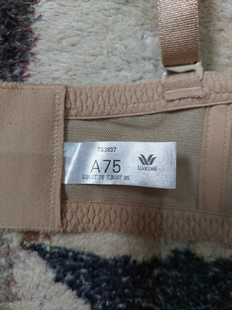 Wacoal Multi Way Push Up Bra A75, Women's Fashion, Undergarments & Loungewear on Carousell