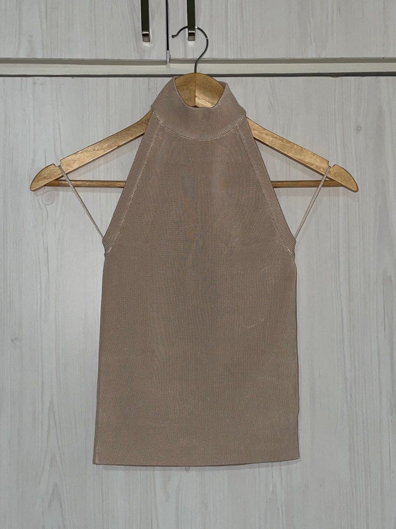 Zara backless halter top, Women's Fashion, Tops, Sleeveless on Carousell