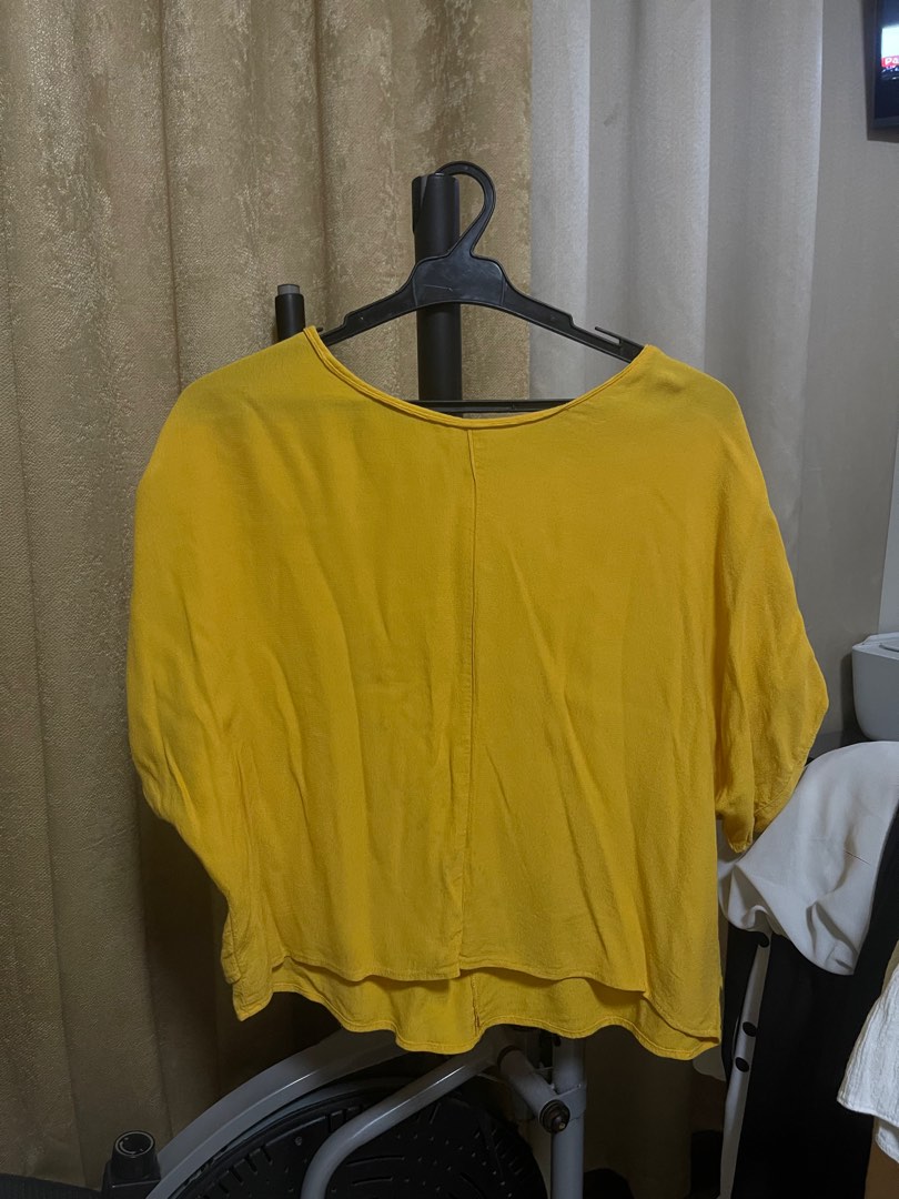 ZARA Yellow Top, Women's Fashion, Tops, Blouses on Carousell