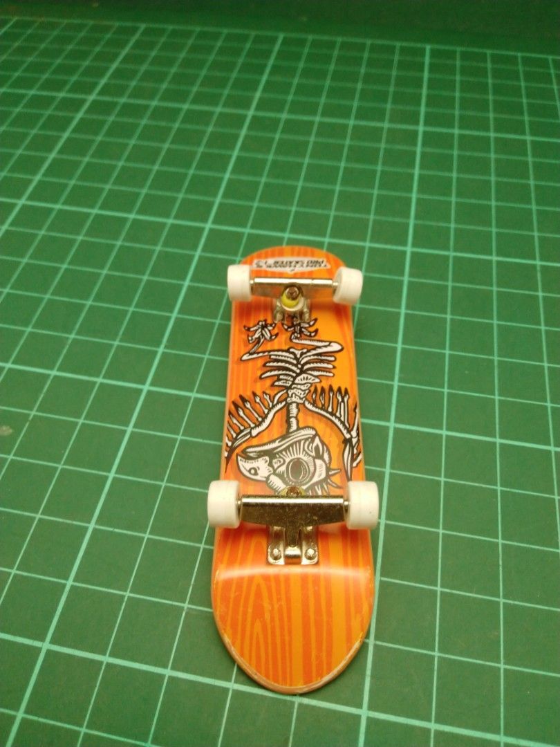 1/12 scale skateboard, Hobbies & Toys, Toys & Games on Carousell