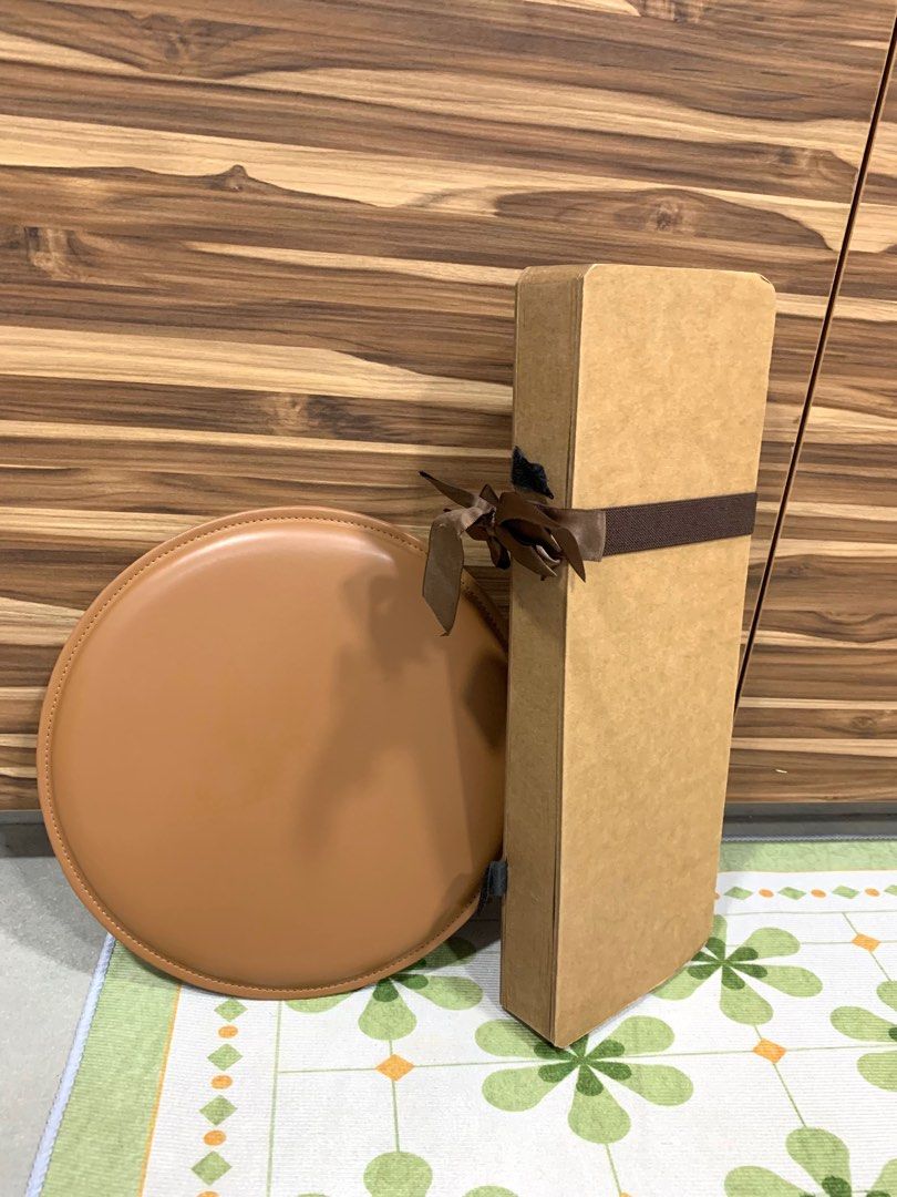 43cm tall Stool /Chair/ home decor stand , Furniture & Home Living ...