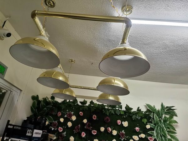 6 HEADS GOLD BILLIARD LAMP/ ILAW NG BILYARAN, Sports Equipment, Sports ...