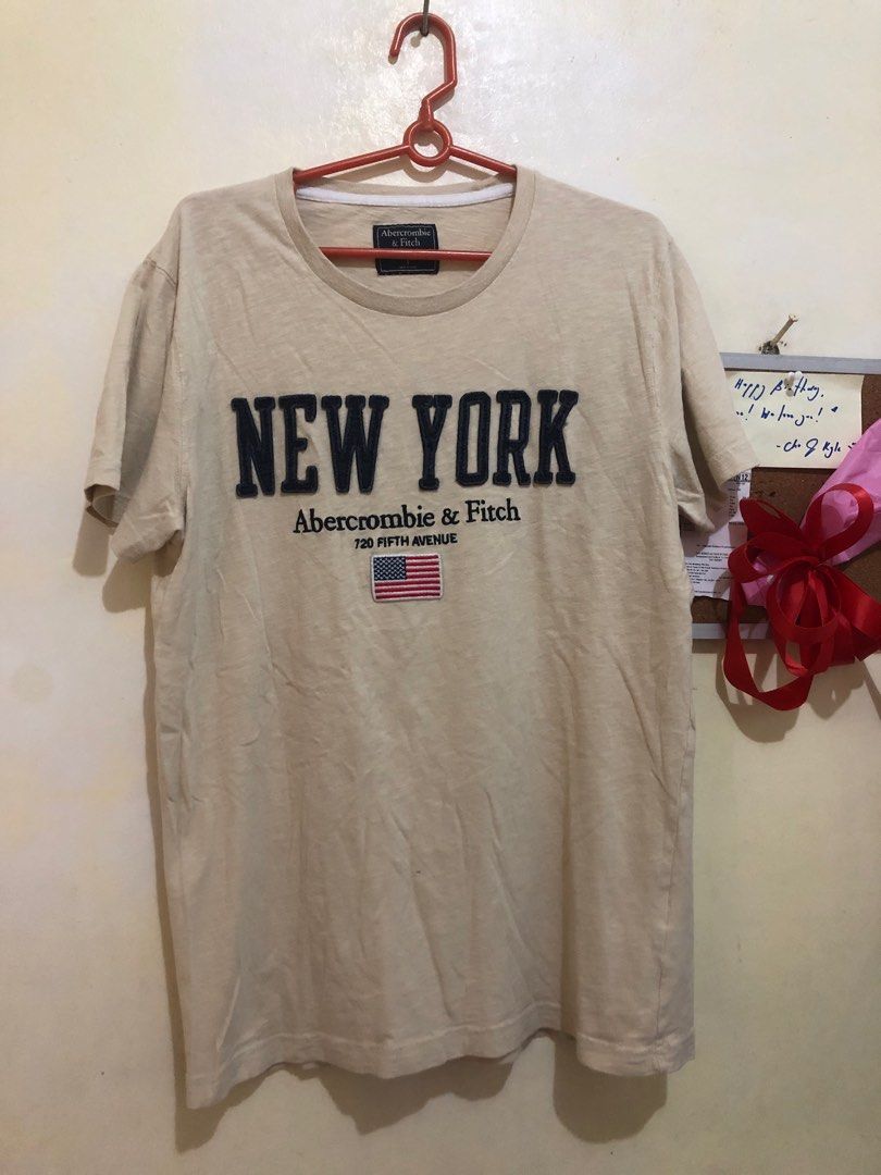 Abercrombie & Fitch Tshirt, Men's Fashion, Tops & Sets, Tshirts & Polo Shirts on Carousell