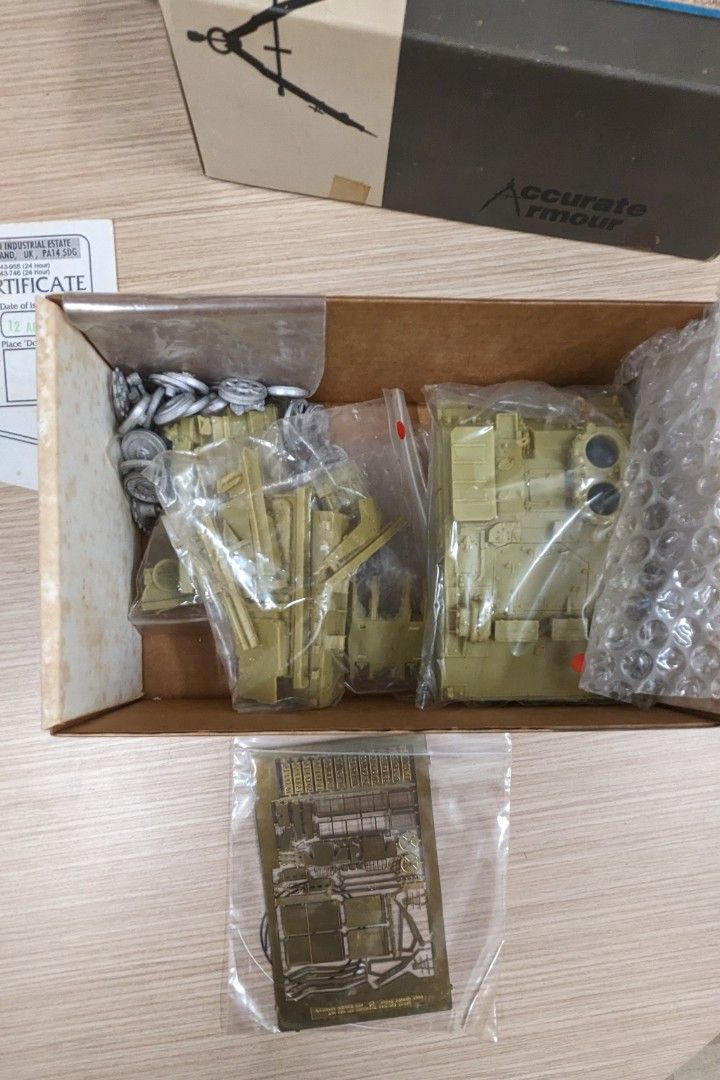 Accurate Armour K52 CET and K13DS Scimitar, Hobbies & Toys, Toys ...