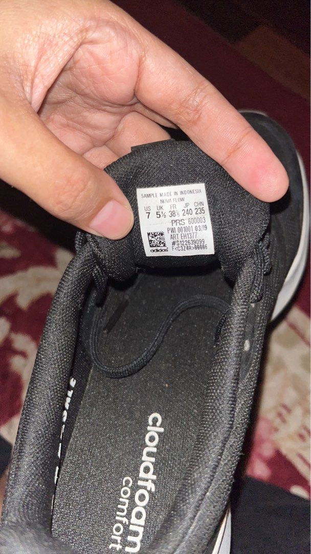 adidas SAMPLE, Women's Fashion, Footwear, Sneakers on Carousell