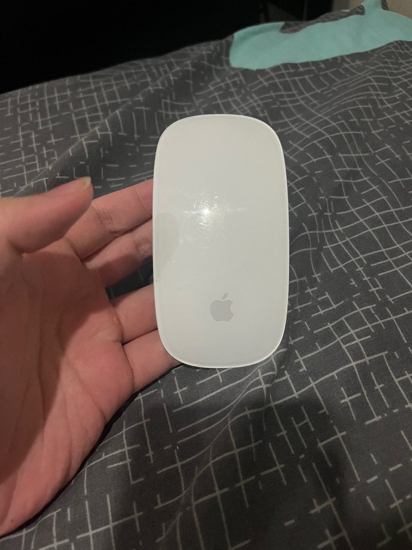 Apple Multi-Touch Magic Mouse (White), Computers & Tech, Parts ...
