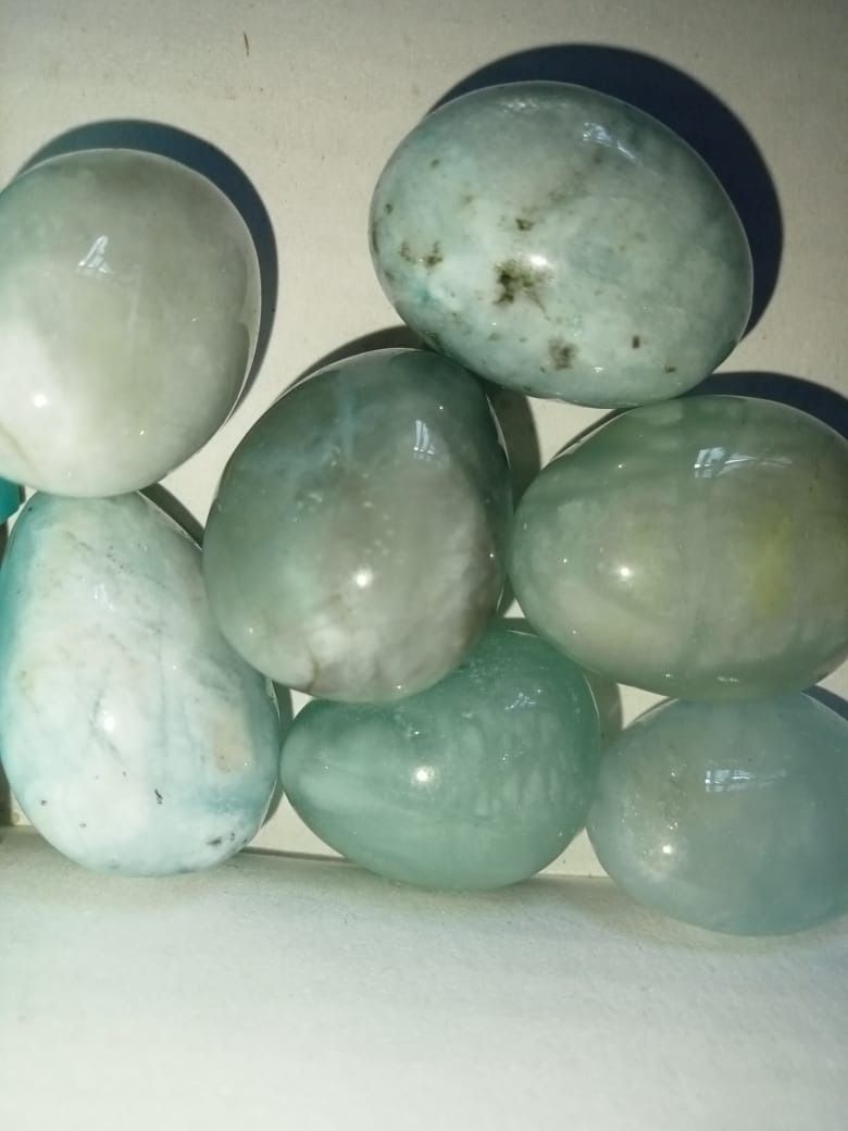 Aquamarine tumbled stone, batu asli kristal (with free gift), Women's ...