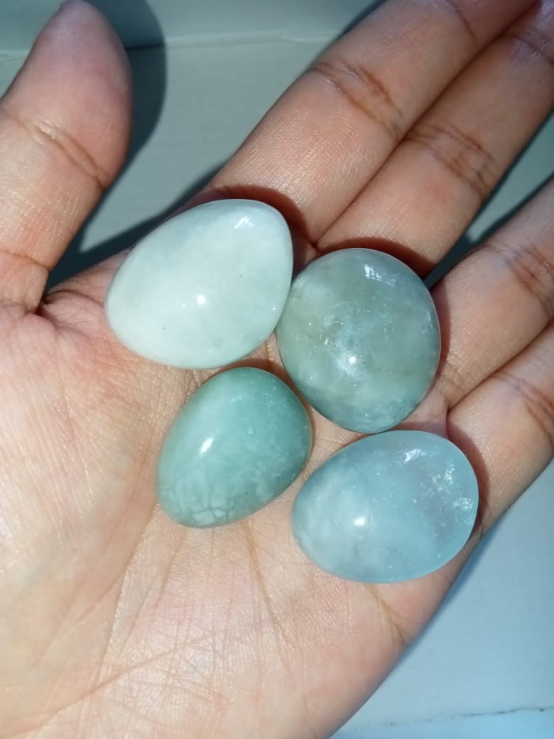 Aquamarine tumbled stone, batu asli kristal (with free gift), Women's ...