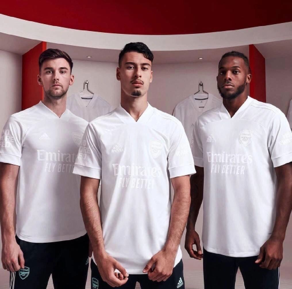 Arsenal White Kit Special Edition, Men's Fashion, Activewear on Carousell