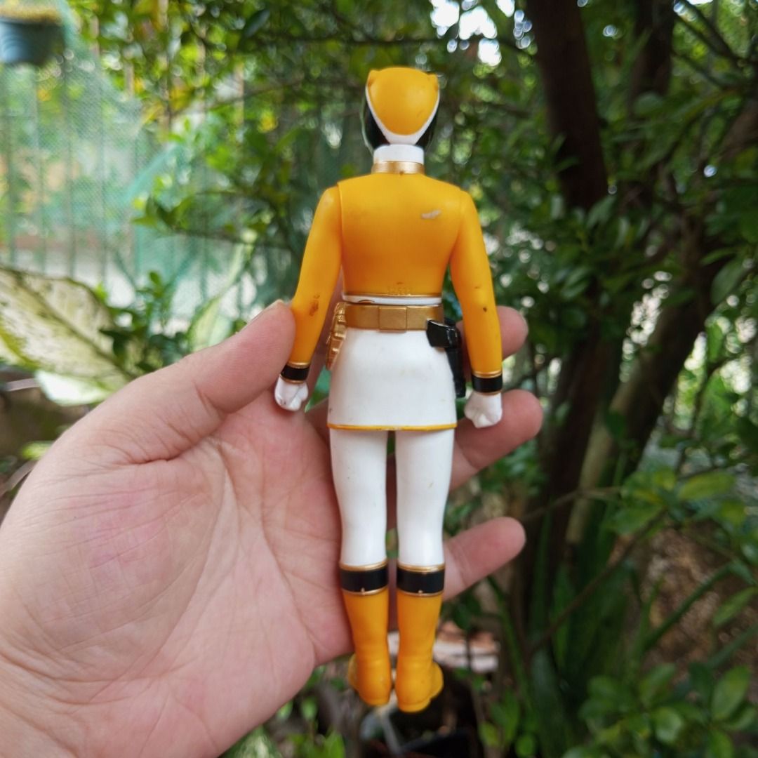 BANDAI Goseiger Sentai Heroes Gosei Yellow Figure, Hobbies & Toys, Toys ...