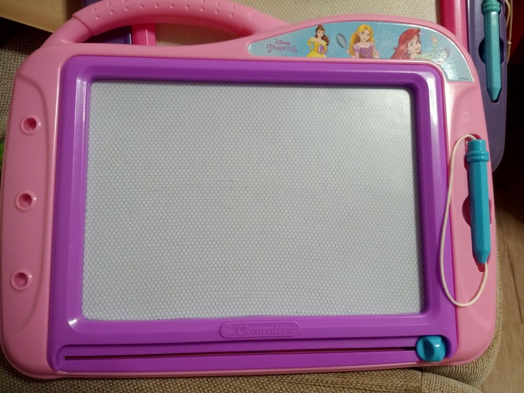 Bundle Magnetic drawing boards P500, Hobbies & Toys, Toys & Games on ...