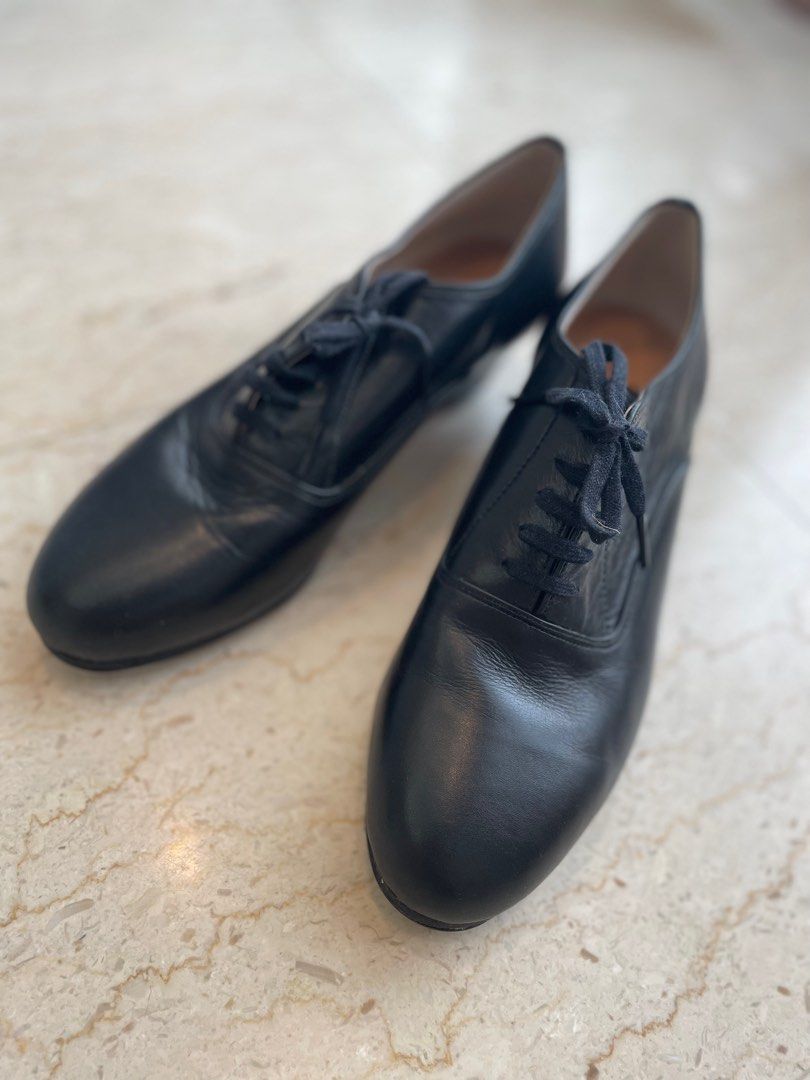 Chacott 23.5cm Tap Dance Shoes, Luxury, Sneakers & Footwear on Carousell