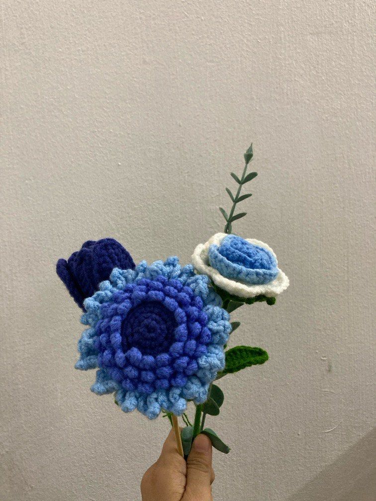 Crochet flowers bouquet, graduation, convocation, gift ideas, sunflower ...