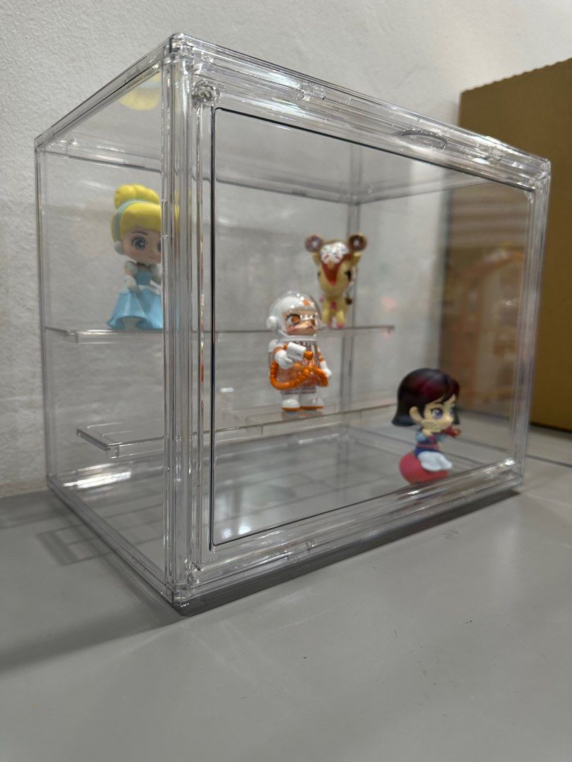 Display case /Popmart / Molly / Dimoo, Hobbies & Toys, Toys & Games on ...