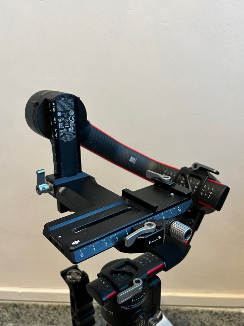 DJI RS2 Pro Full Kit, Photography, Video Cameras on Carousell