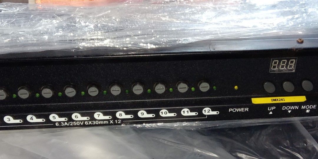 DMX 12 CHANNEL SWITCH PACK FOR STAGE LIGHTING USE, Hobbies & Toys ...