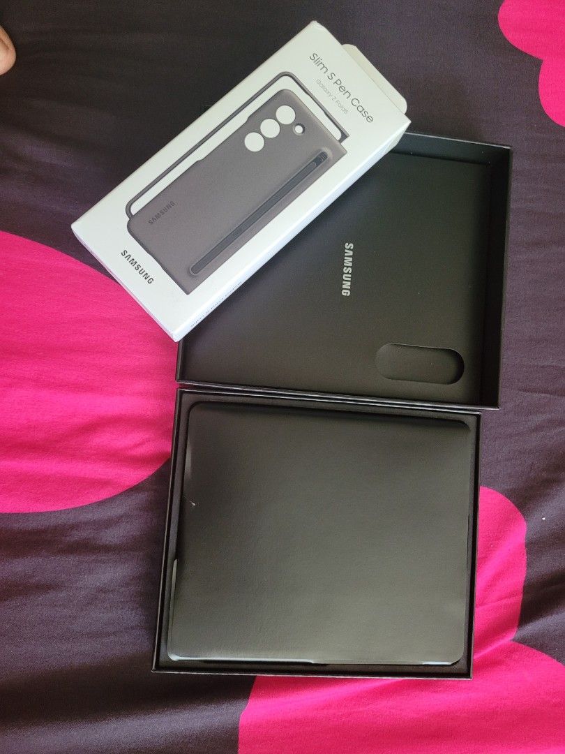 Galaxy Z Fold 5 Phantom Black 256GB, Mobile Phones & Gadgets, Mobile ...