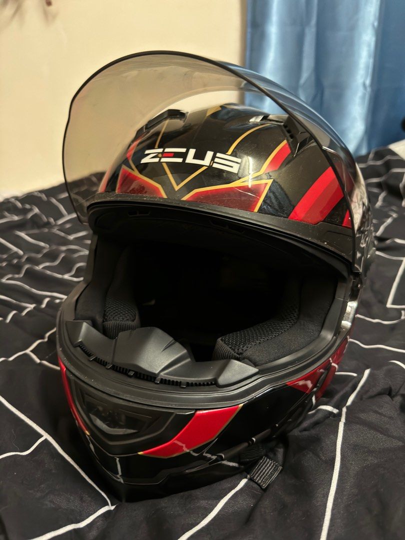 helmet zeus fullface, Motorbikes on Carousell