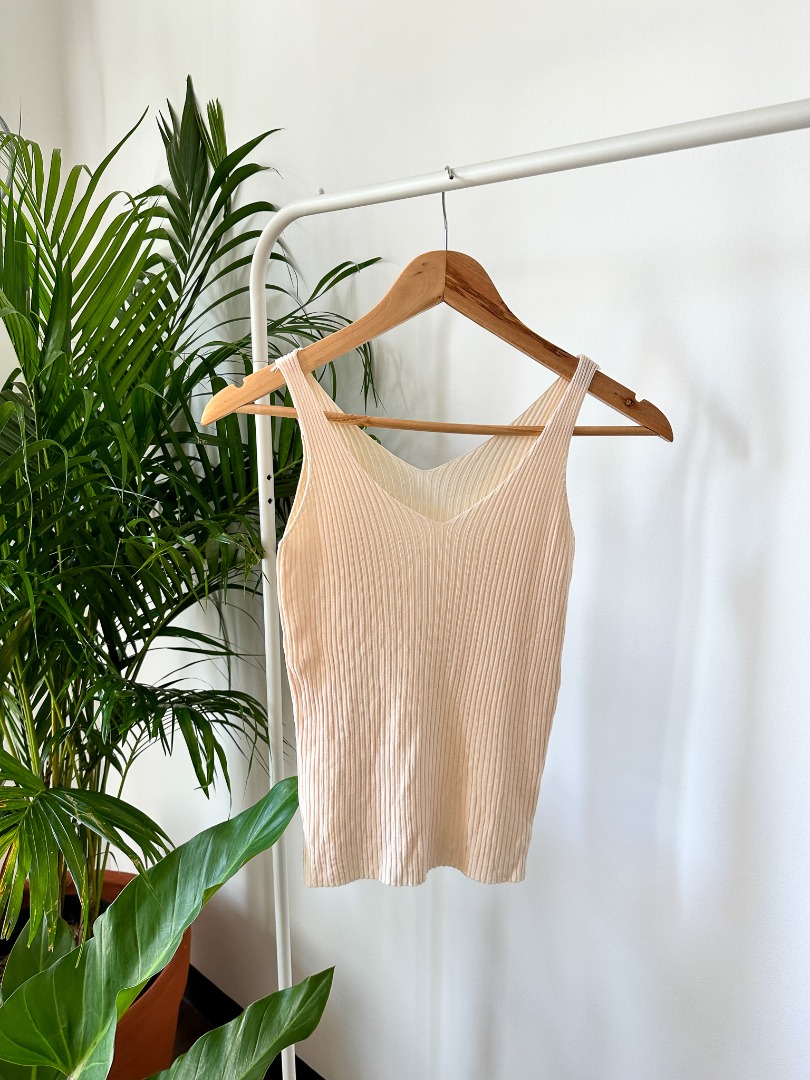 HQ Ribbed Cream Sleeveless Top, Women's Fashion, Tops, Sleeveless on ...