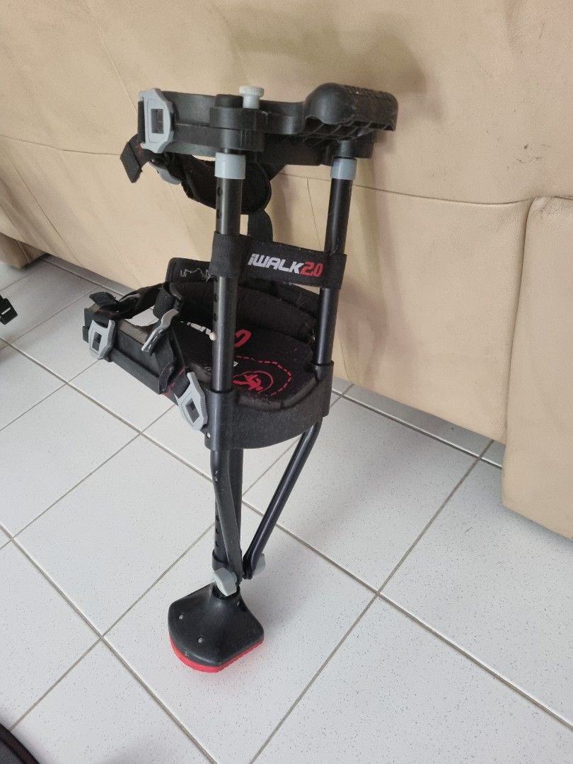 I-Walk 2.0 handsfree crutches, Lifestyle Services, Others on Carousell
