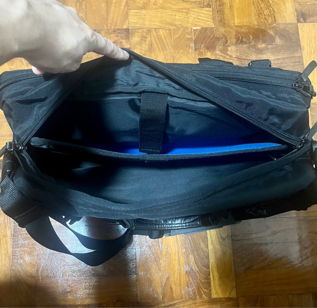 Japan 3 way briefcase (sling, backpack & carry), Men's Fashion, Bags ...