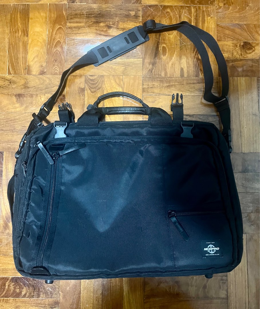 Japan 3 way briefcase (sling, backpack & carry), Men's Fashion, Bags ...