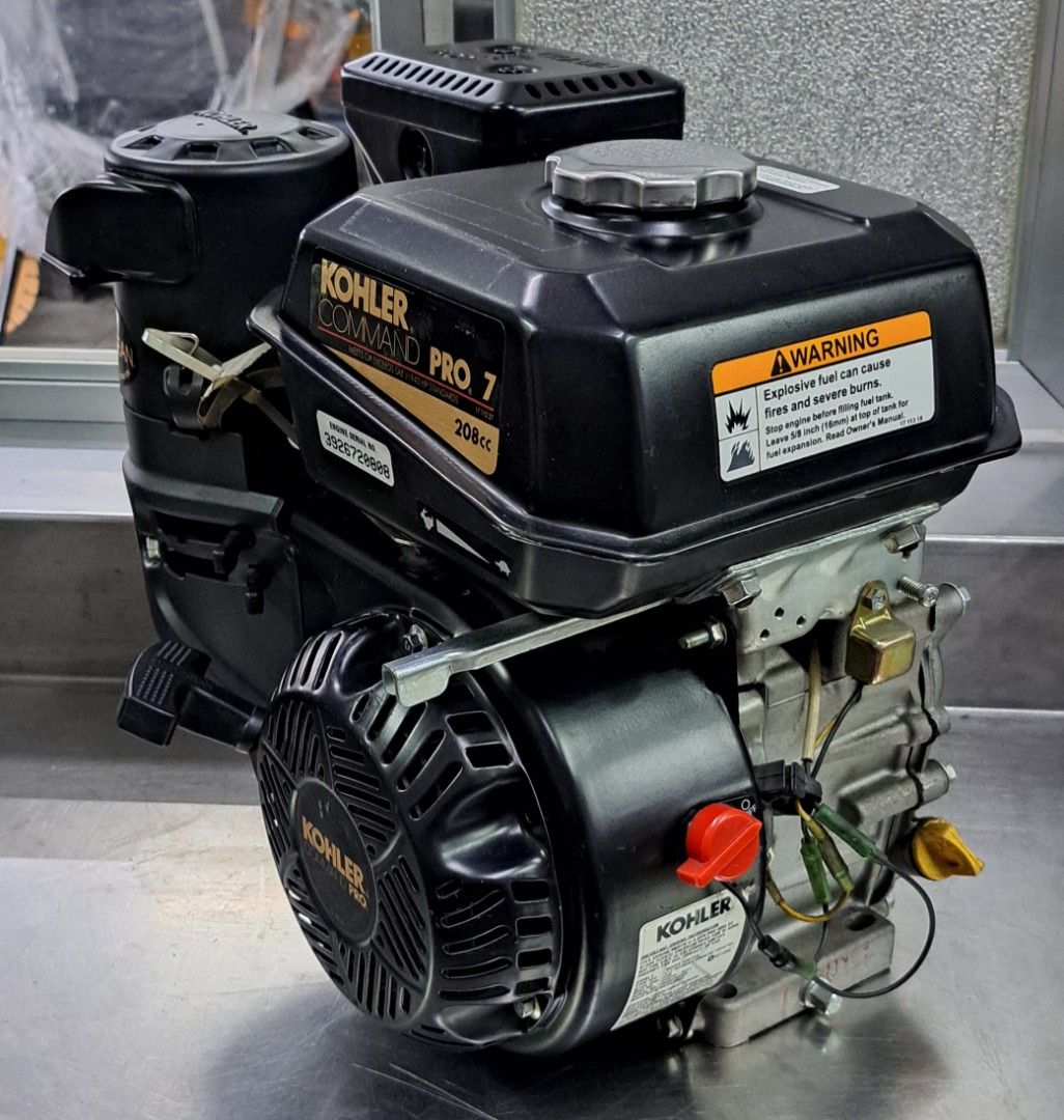 KOHLER Command PRO 7 7HP, 208cc, 4-Stroke Engine, Commercial ...