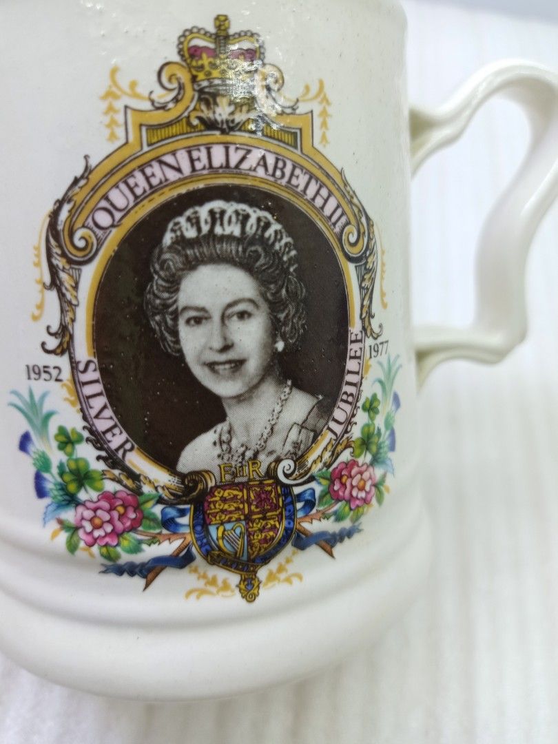 Liverpool Pottery Queen Elizabeth Mug England for 345 *O15, Hobbies ...