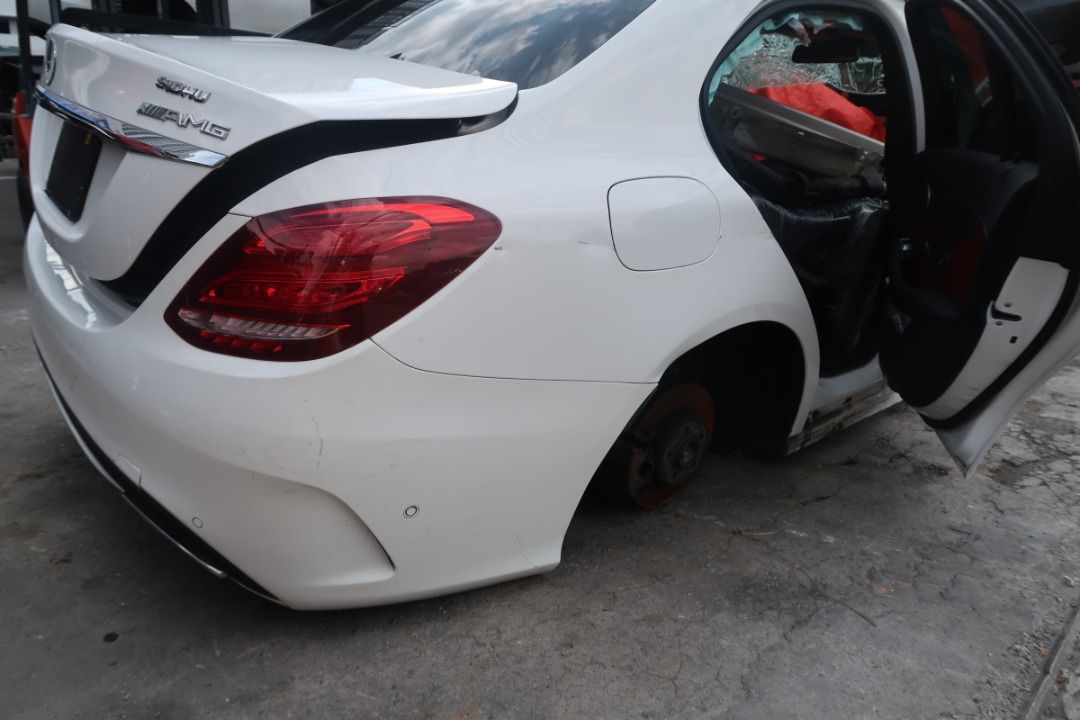MERCEDES W205 REAR CUT, Auto Accessories on Carousell