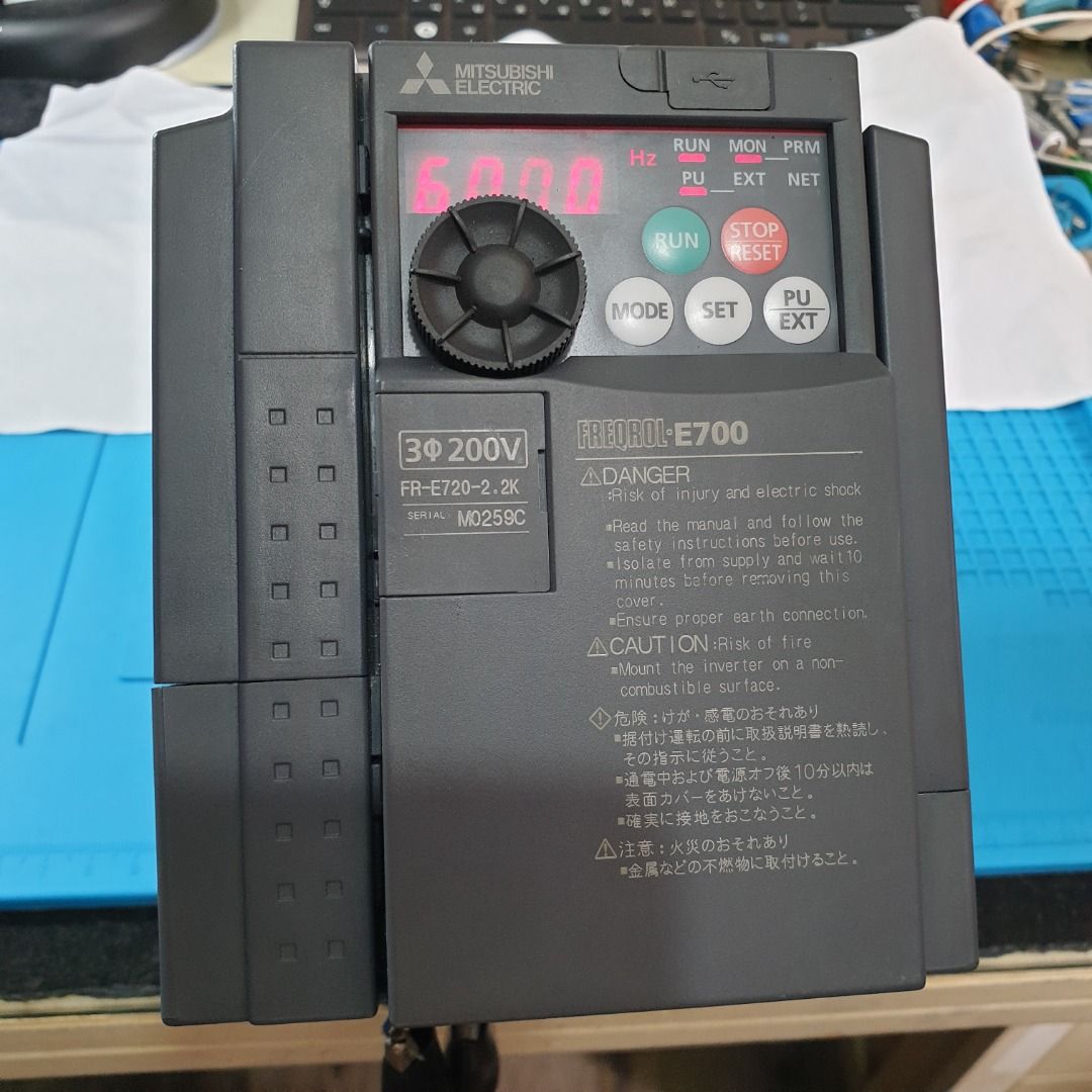 MITSUBISHI, FR-E720-2.2K, INVERTER DRIVE, Commercial & Industrial ...