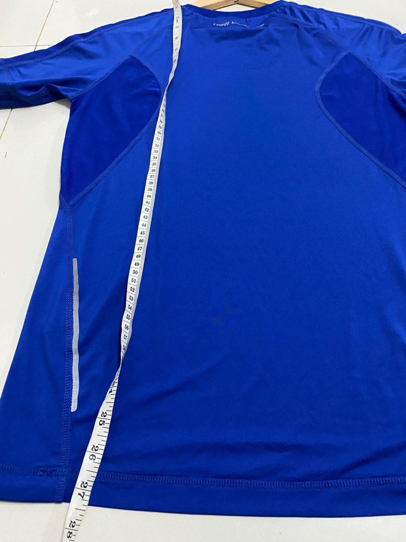 New balance compression shirt, Men's Fashion, Activewear on Carousell