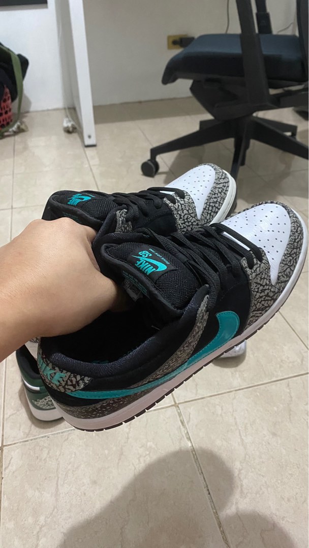 Nike SB Low Atmos Elephant, Men's Fashion, Footwear, Sneakers on Carousell