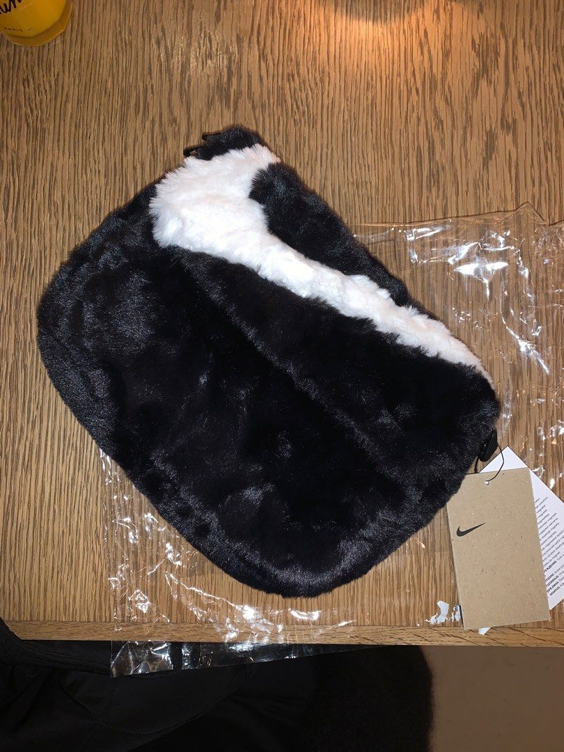 Nike Sportswear Futura 365 Faux Fur Crossbody Bag (1L), Women's Fashion, Bags & Wallets, Cross ...