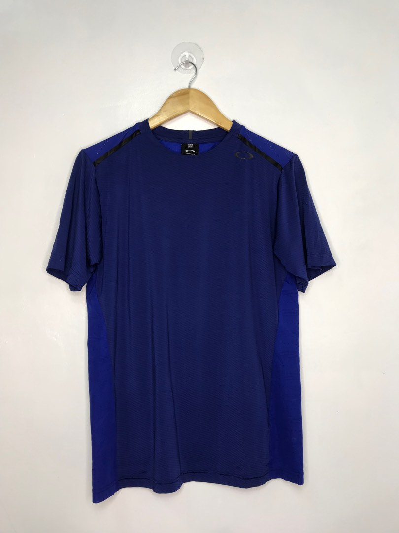 Oakley Performance Fit Shirt, Men's Fashion, Tops & Sets, Tshirts ...