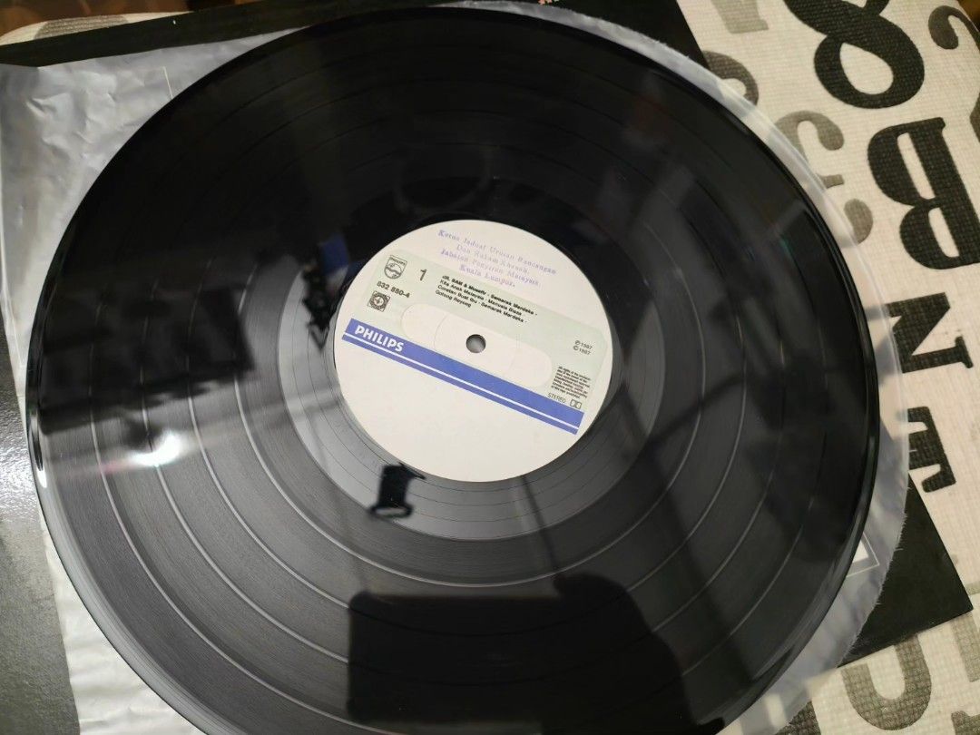 PIRING HITAM / VINYL / EP / LP DR SAM & MUSAFIR - SEMARAK MERDEKA ...