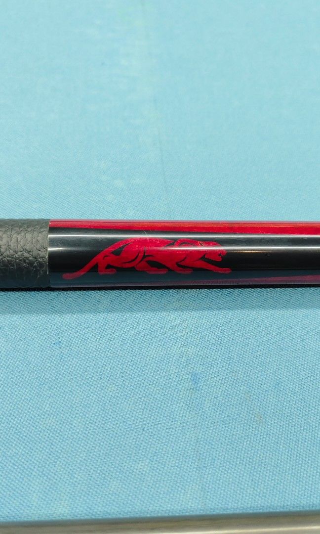 Predator SP2 Red with 12.4 Revo Shaft, Sports Equipment, Sports & Games ...