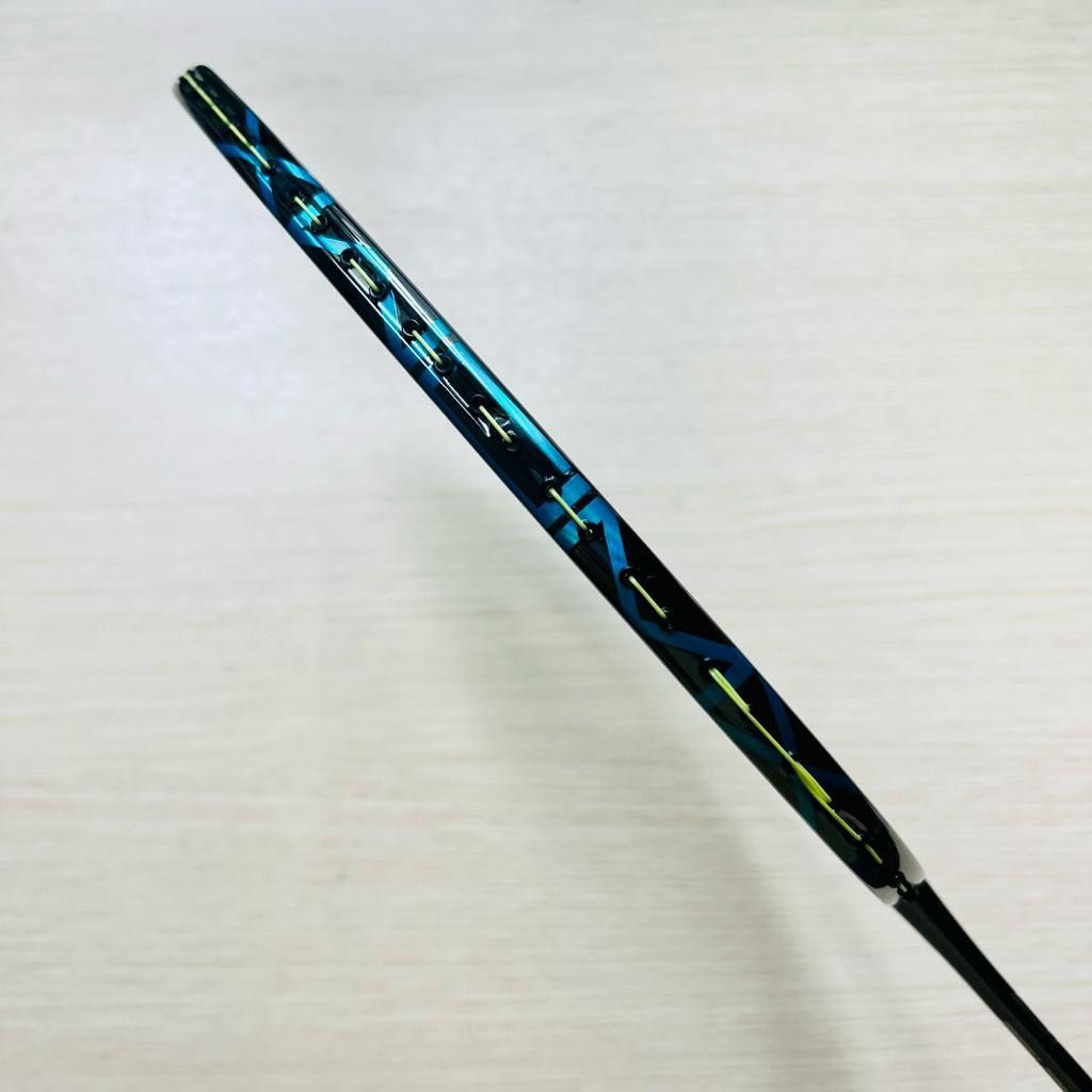 Pristine Condition Carlton Optimax Lite 5U Badminton Racket strung with ...