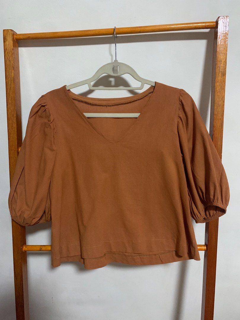 Rust colored top, Women's Fashion, Tops, Blouses on Carousell
