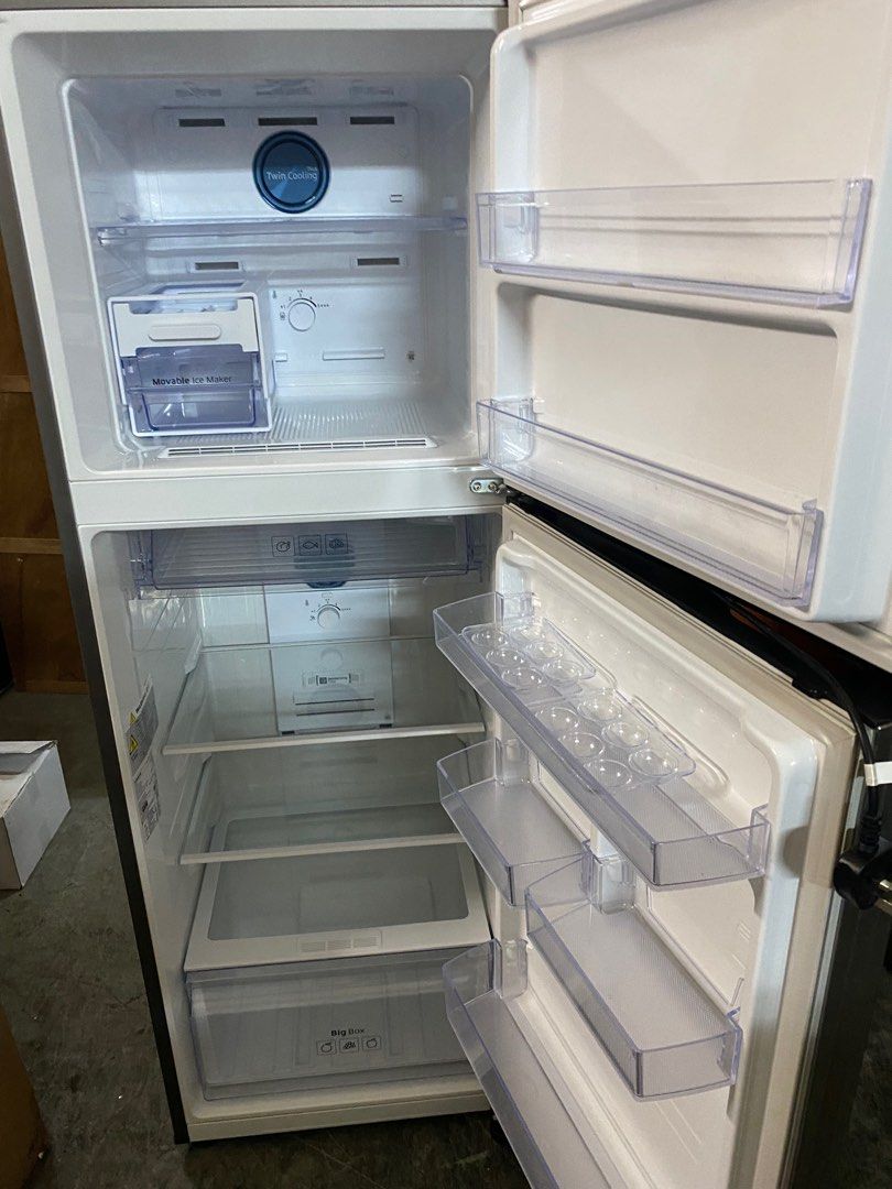 Samsung 321l 2 door fridge / refrigerator, TV & Home Appliances ...