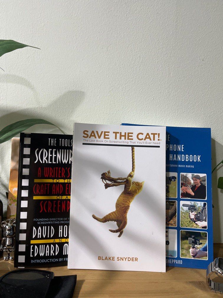 SAVE THE CAT! Screenwriting and film making books, Hobbies & Toys ...