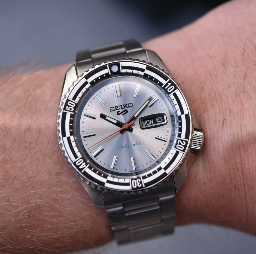 Seiko 5 Sports SRPK09K1 New Rally Diver Silver Analog Stainless Steel Automatic Men's Watch ...